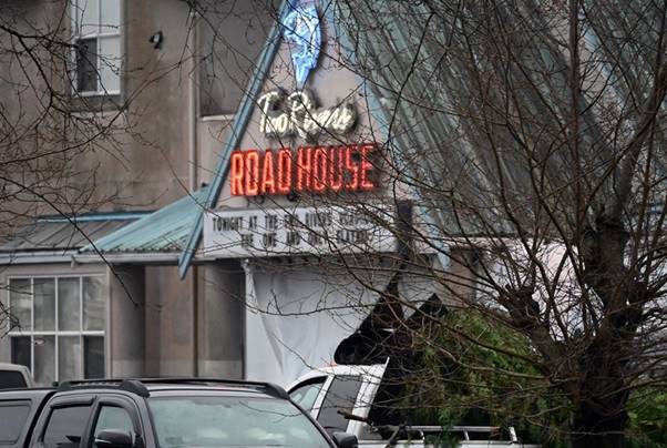 Two Rivers Roadhouse – ReturntoFortSalem